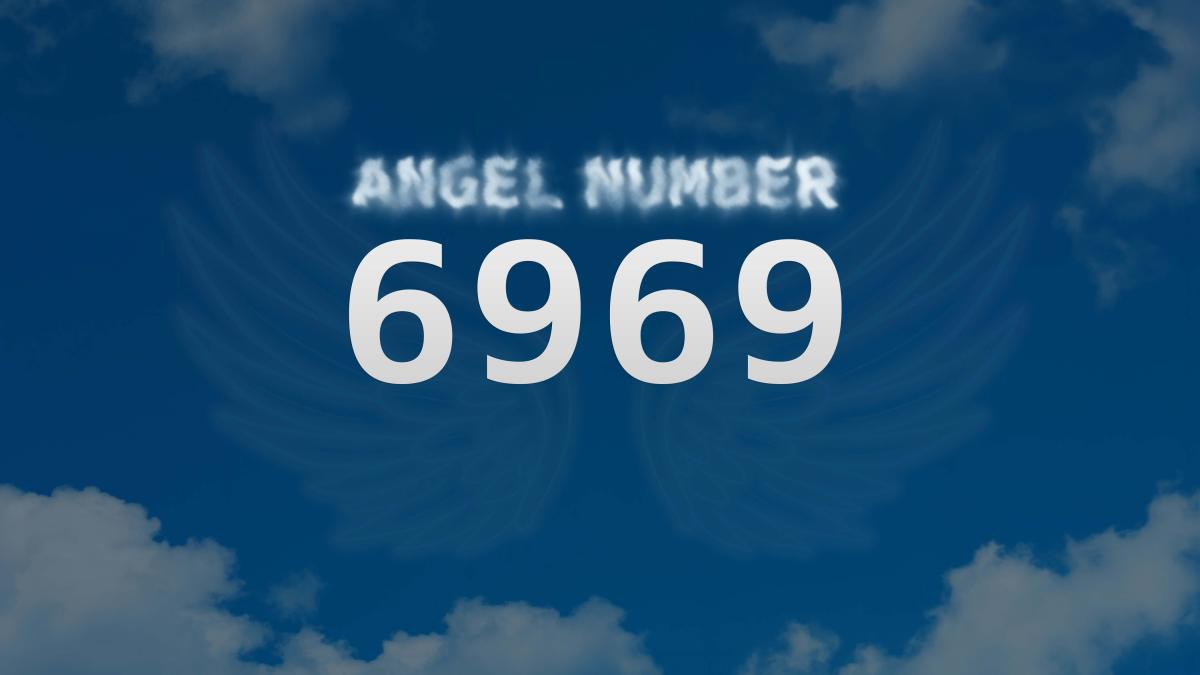 Angel Number 55555: What It Means and How to Interpret It - Attract ...